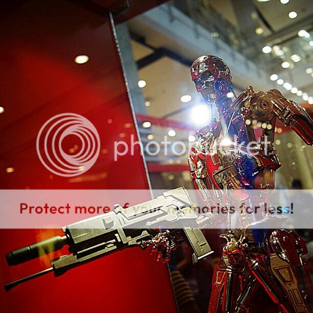 Hot Toys - QS002 - The Terminator: 1/4th scale Endoskeleton Collectible ...